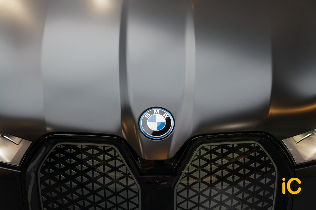 BMW iX Black Sapphire (啞面PPF) - PPF 車漆保護膜 - IC Detail