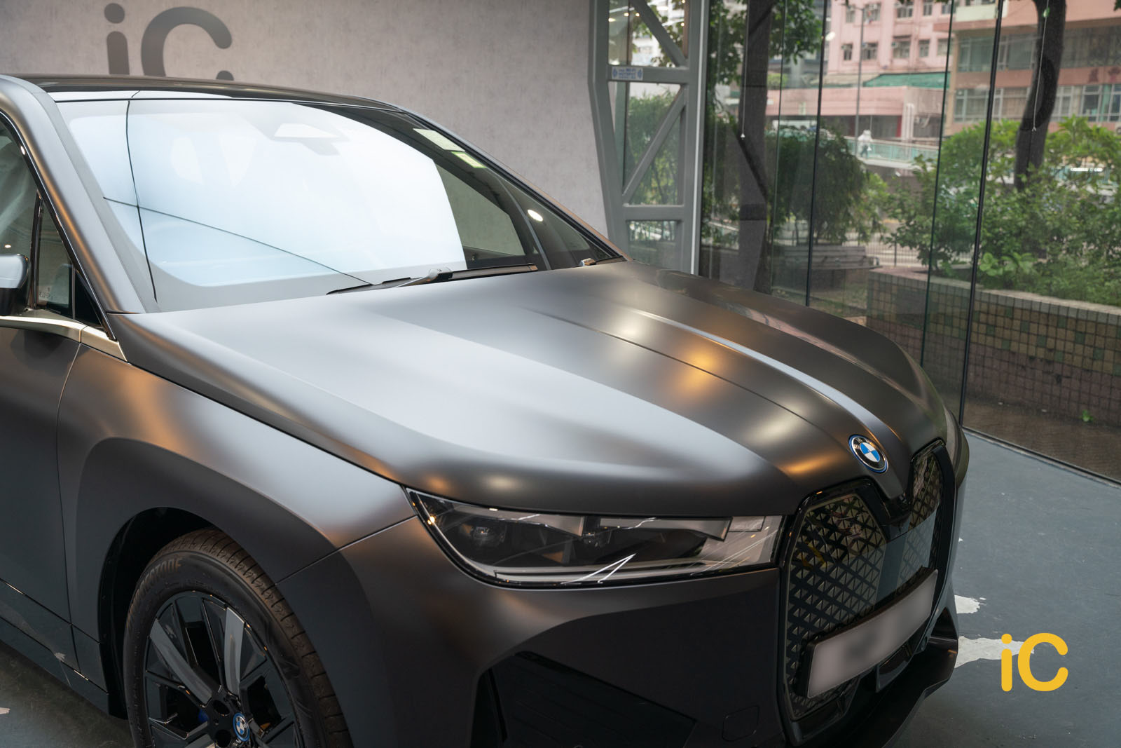 BMW iX Sophisto Grey (啞面PPF) - PPF 車漆保護膜 - IC Detail