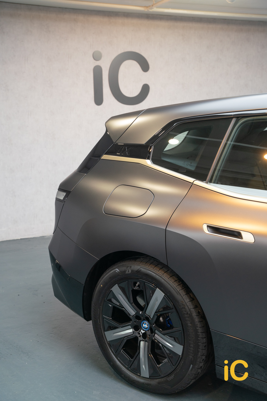 BMW iX Sophisto Grey (啞面PPF) - PPF 車漆保護膜 - IC Detail