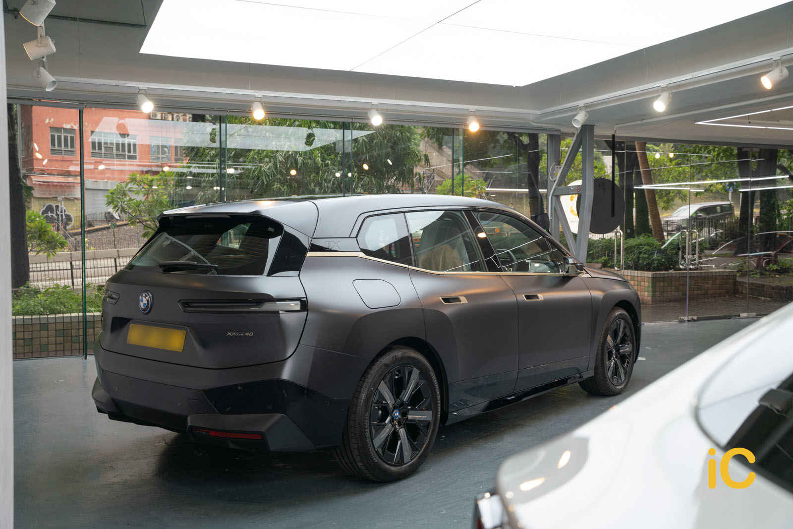 BMW iX Sophisto Grey (啞面PPF) - PPF 車漆保護膜 - IC Detail
