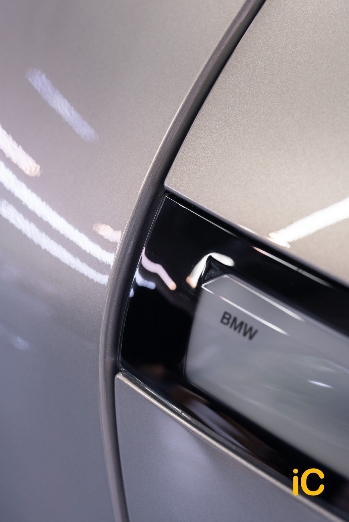 BMW iX Oxide Grey - PPF 車漆保護膜 - IC Detail