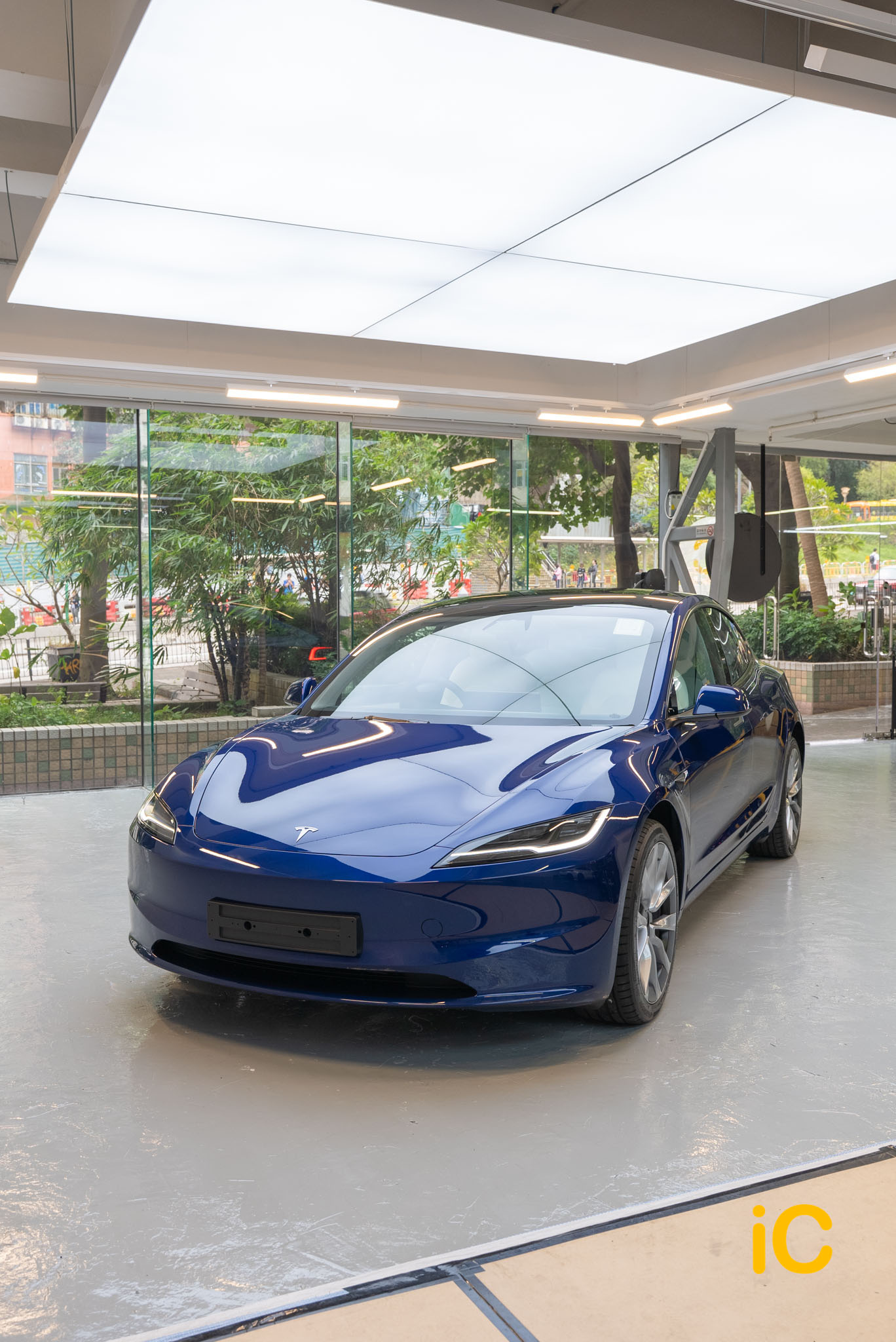 Tesla Model 3 Highland (Deep Blue Metallic) - PPF 車漆保護膜 - IC Detail