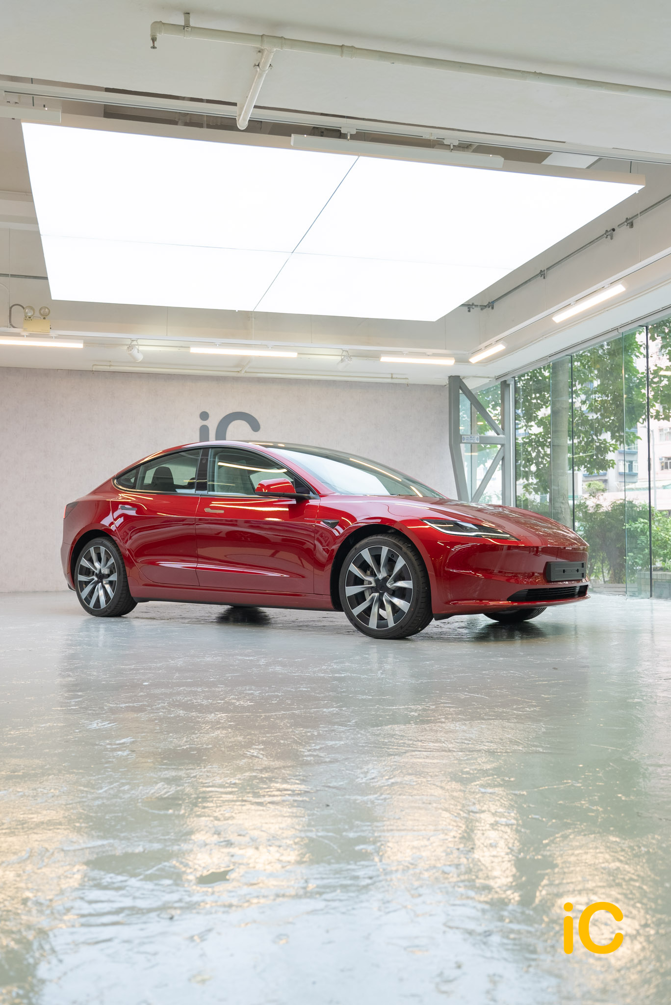 Tesla Model 3 Highland (Ultra Red) - PPF 車漆保護膜 - IC Detail