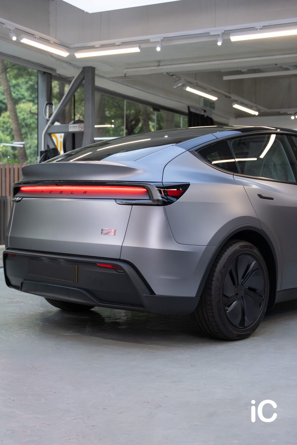 Tesla Model Y Juniper (Quicksilver) (啞面 PPF) - PPF 車漆保護膜 - IC Detail